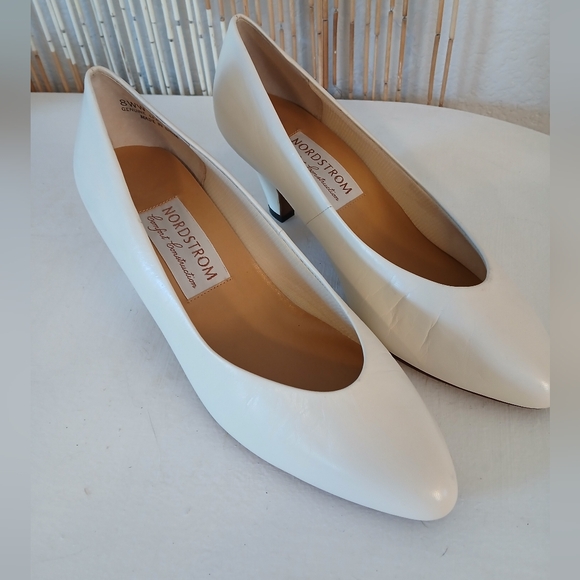 Nordstrom | Shoes | Nordstrom Comfort Construction Leather Low Kitten ...